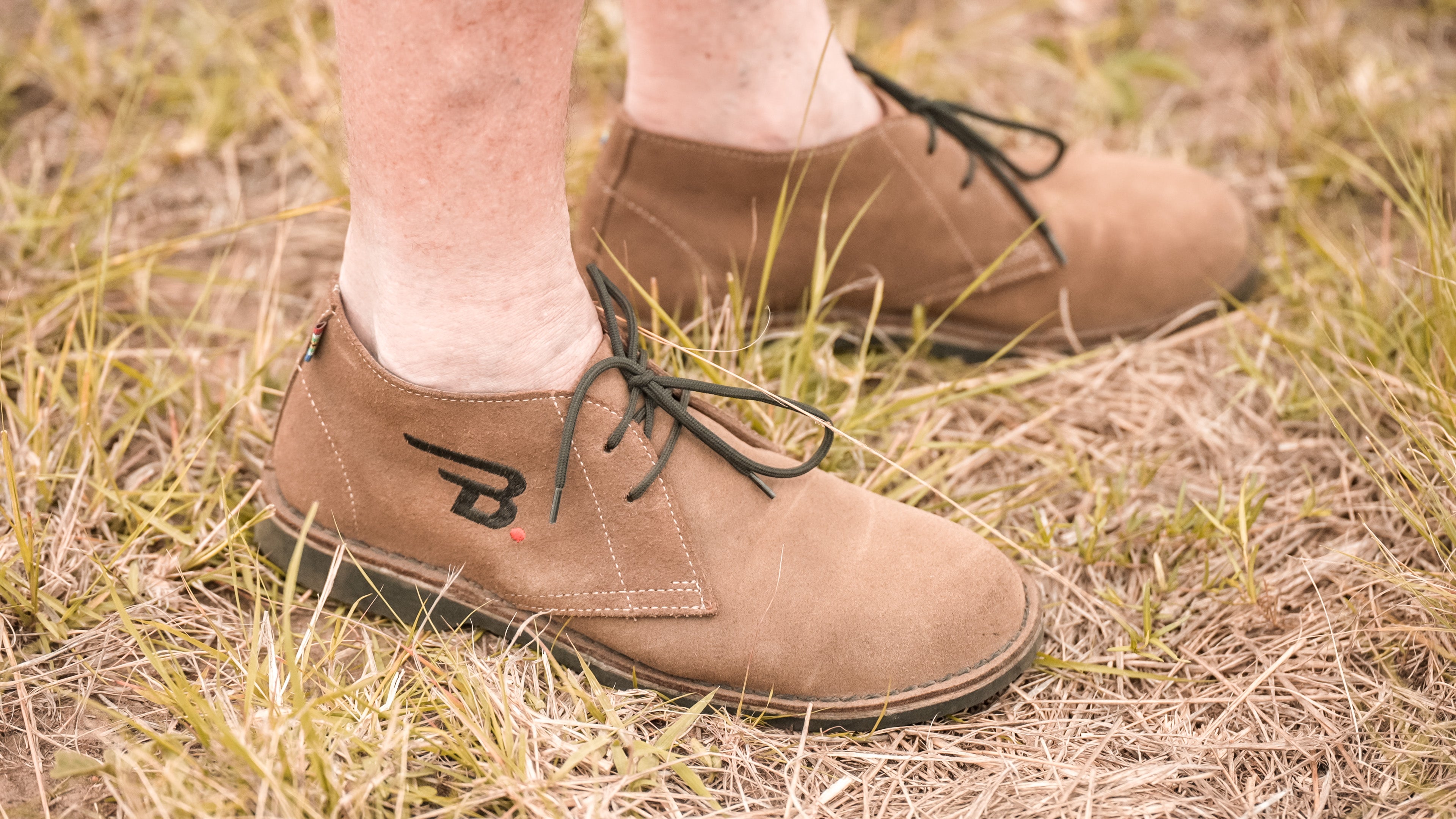 Veldskoen supports Bateleurs environmental aerial volunteers ...