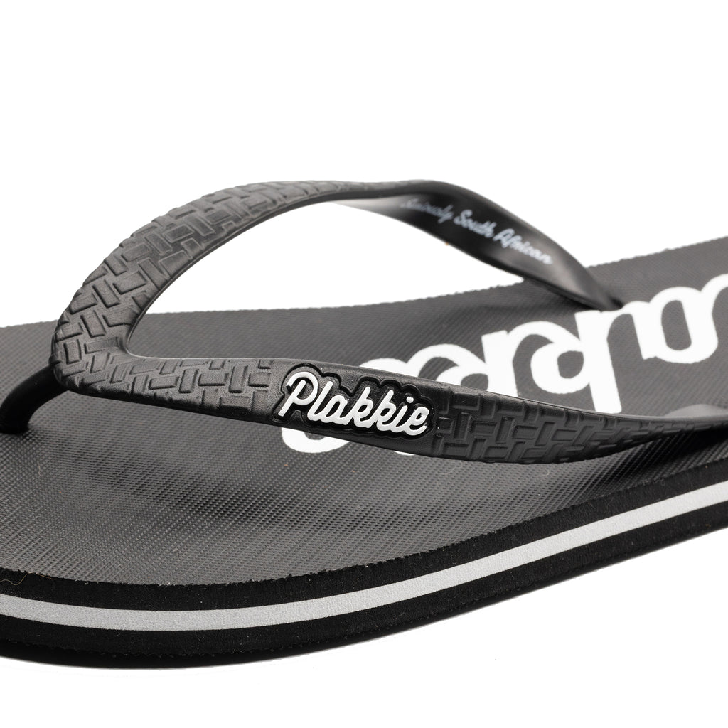 Plakkie Kelly's (Black and White) – Veldskoen South Africa